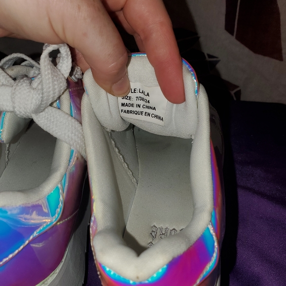 YRU | Shoes | Yru Cute To The Core Lala Atlantis Holographic Shift ...